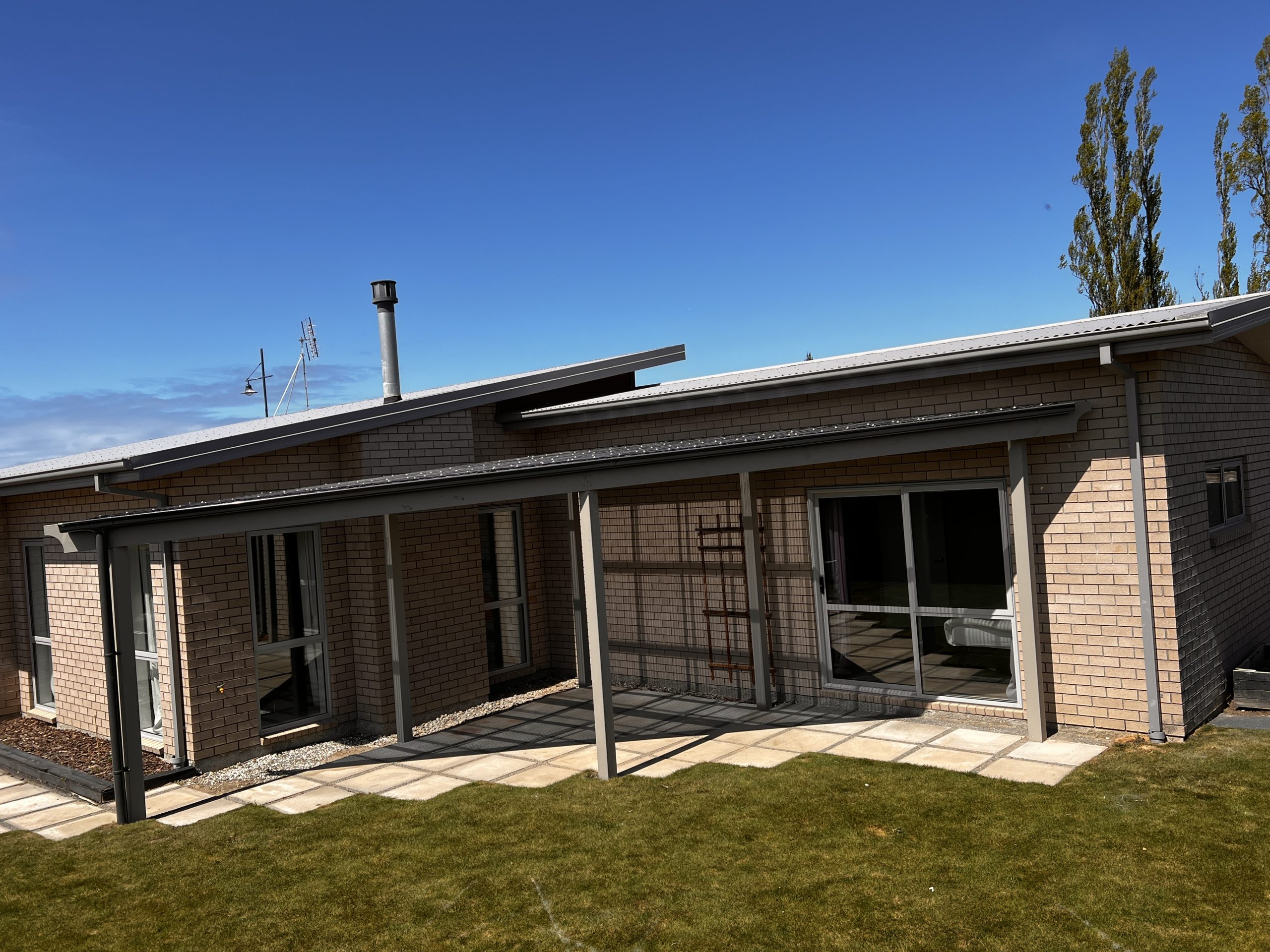 Custom Pergola With Cover | Home Builder in Canterbury